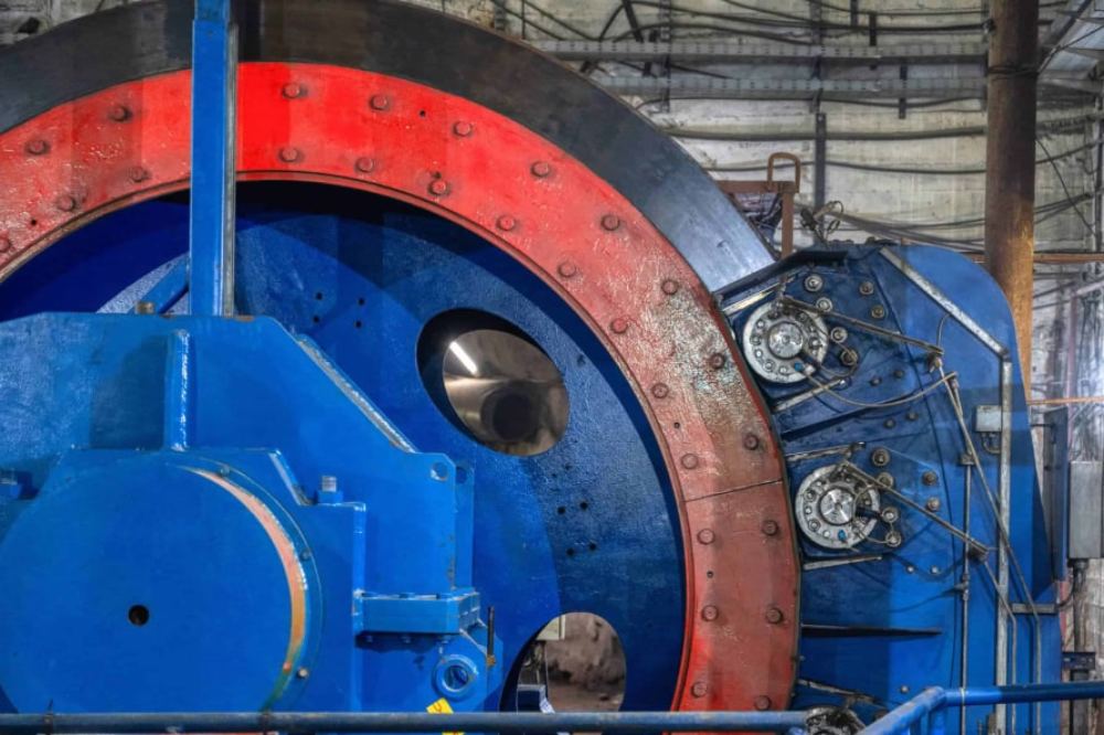 Mining Hoists - Renown Electric